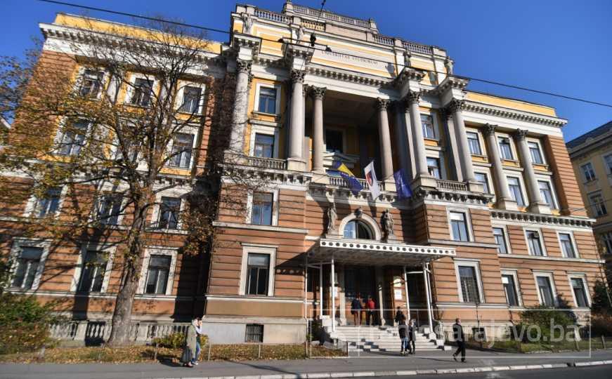 Za Dan Pravnog fakulteta u Sarajevu izložba odabranih naučnih radova ...