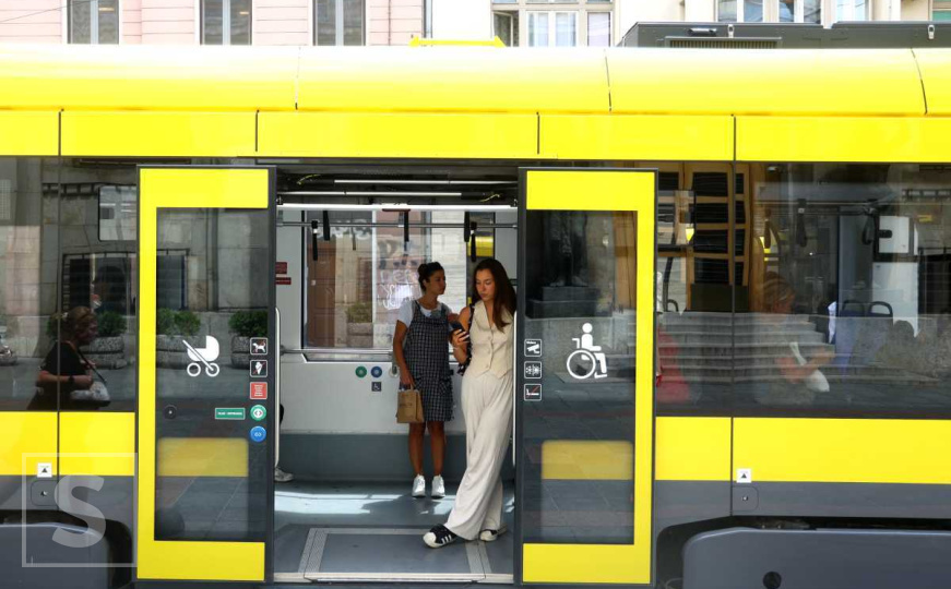 Udes u Sarajevu: Ne rade tramvaji prema Baščaršiji - Radiosarajevo.ba