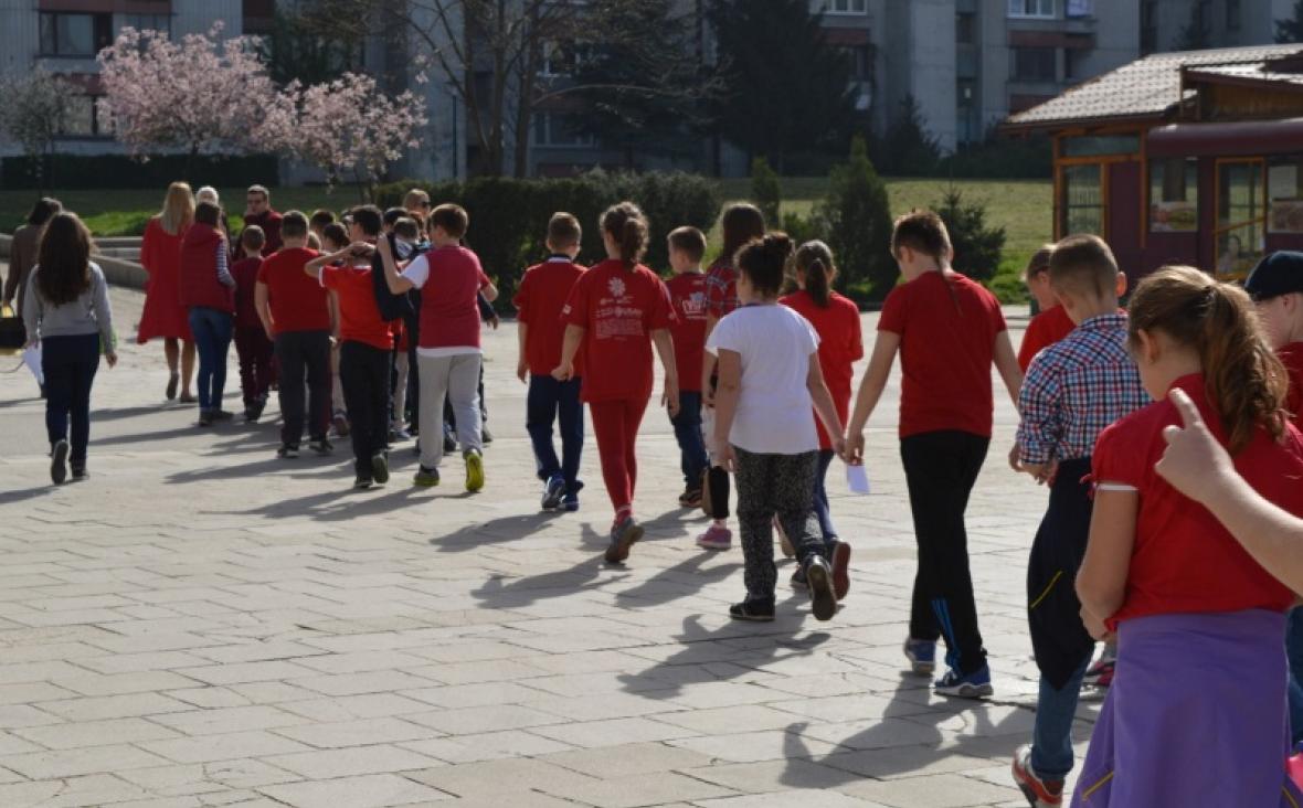 Učenici Osnovne škole 'Fatima Gunić' obilježili Dan grada Sarajeva ...