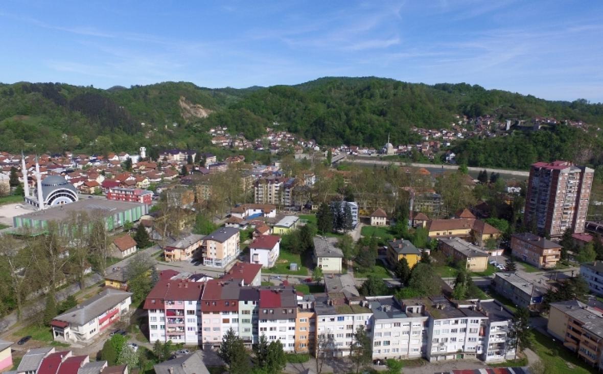 FOTO: Maglaj iz zraka - skoro dvije godine nakon poplava / Radio Sarajevo