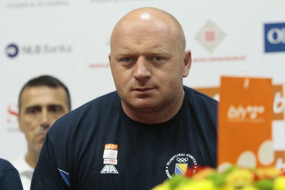 Za Radiosarajevo.ba /Hamza Alić: Želim našu malu državu dostojno ...