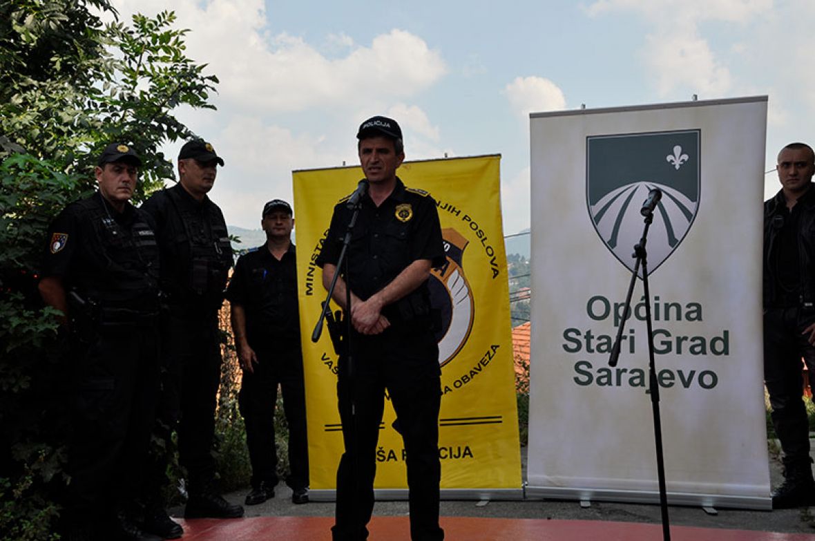 Sarajevo /Otvoren punkt Policijske stanice Stari Grad na Širokači ...