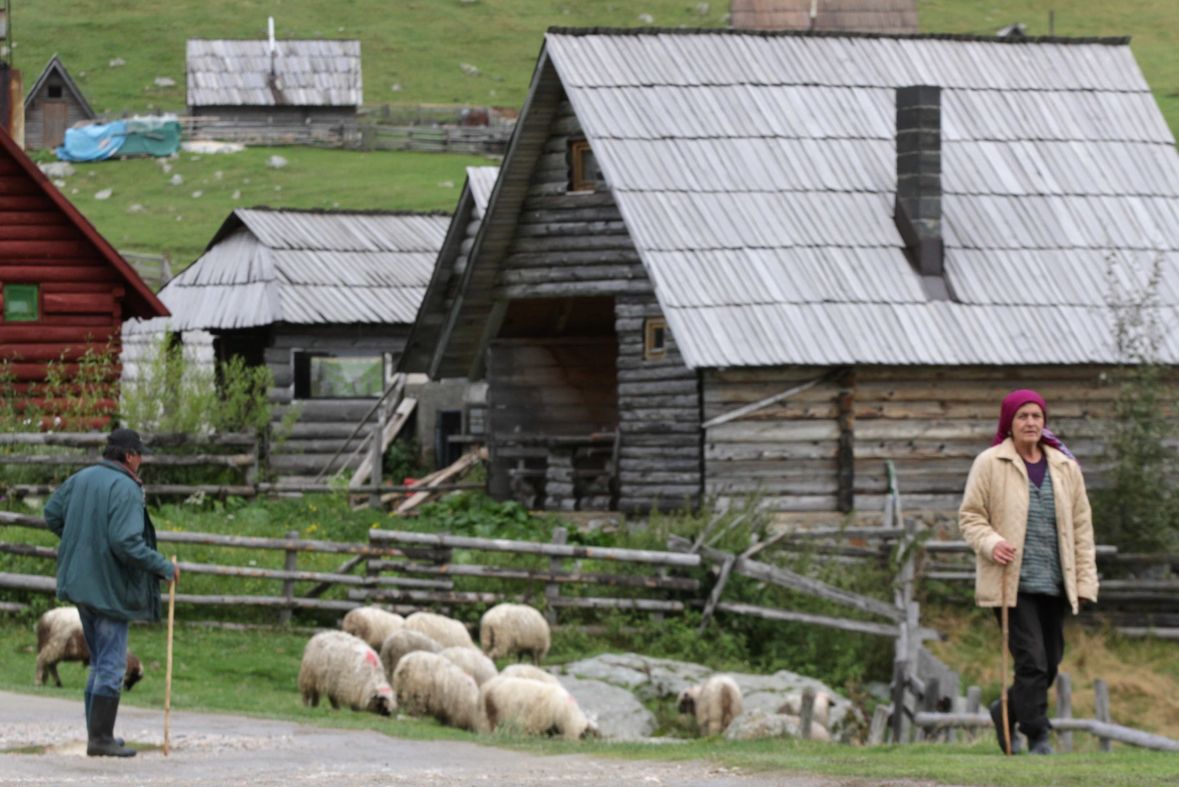 Planinski biser /Prokoško jezero ove godine posjetilo 15.000 turista ...