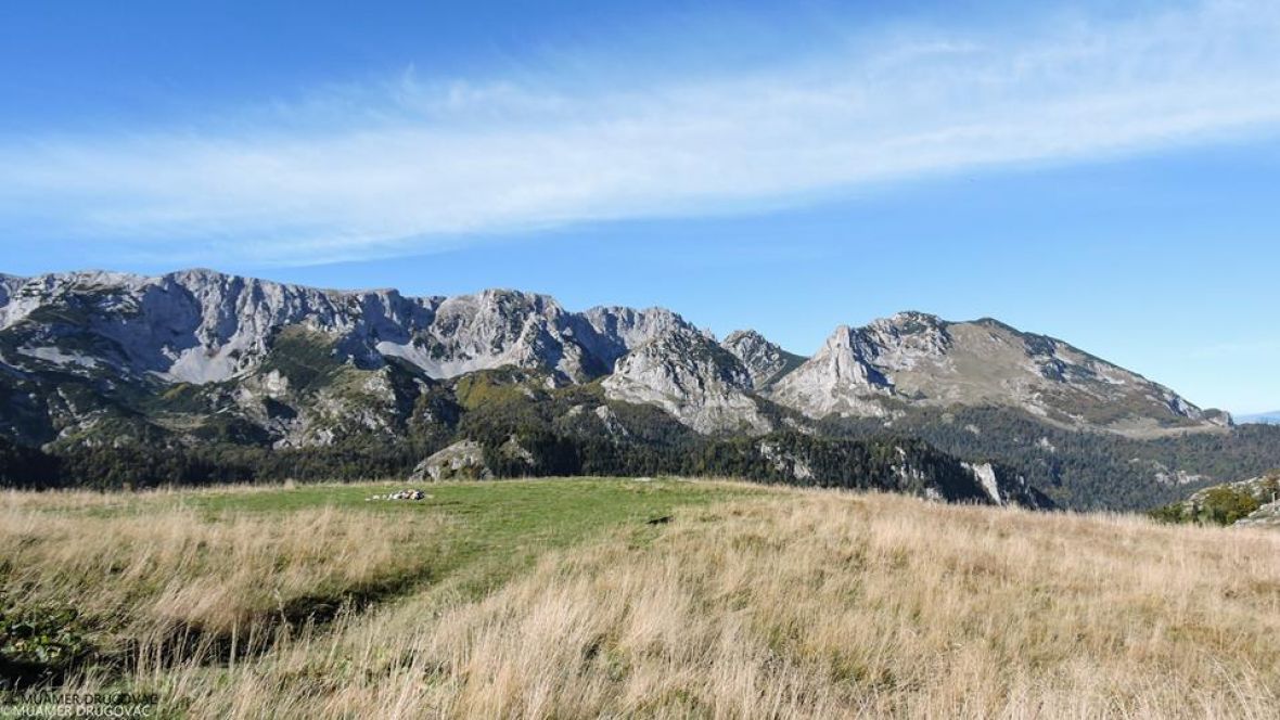 Pohod /Maglić okupan suncem: Najviši vrh u BiH sa izvorom koji nikad ne ...