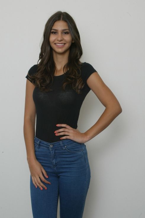 Bh. ljepotice /Tamara Lukić vješto spaja svijet mode i nauke / Radio Sarajevo