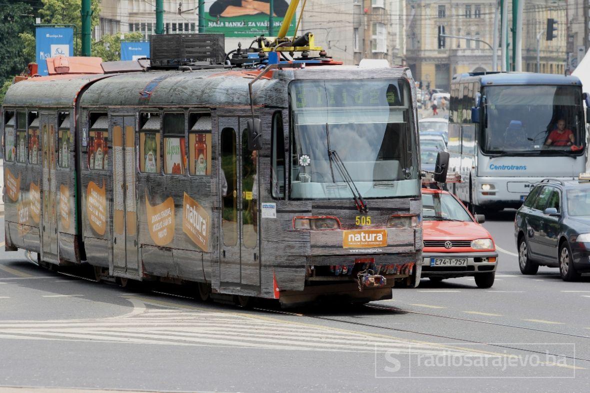 KJKP GRAS /Nema više dugih čekanja autobusa i tramvaja: Proradio Bus ...