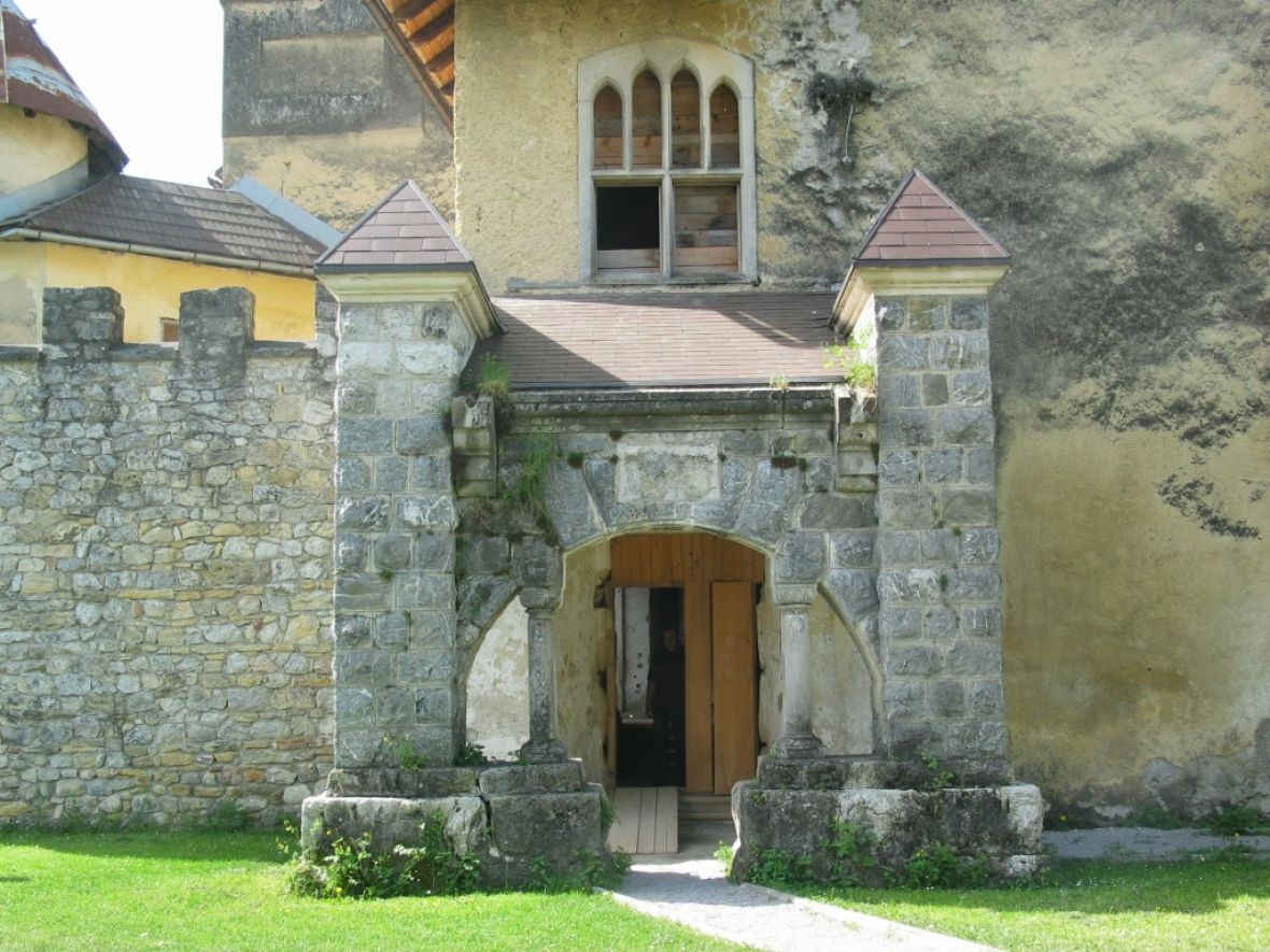 Cazin /Od antike do raskoši: Ostrožac je jedna od najočuvanijih utvrda ...