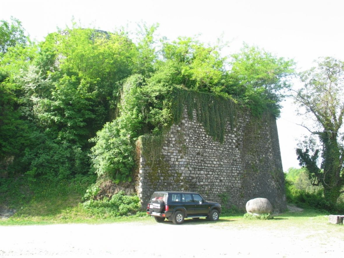 Cazin /Od antike do raskoši: Ostrožac je jedna od najočuvanijih utvrda ...