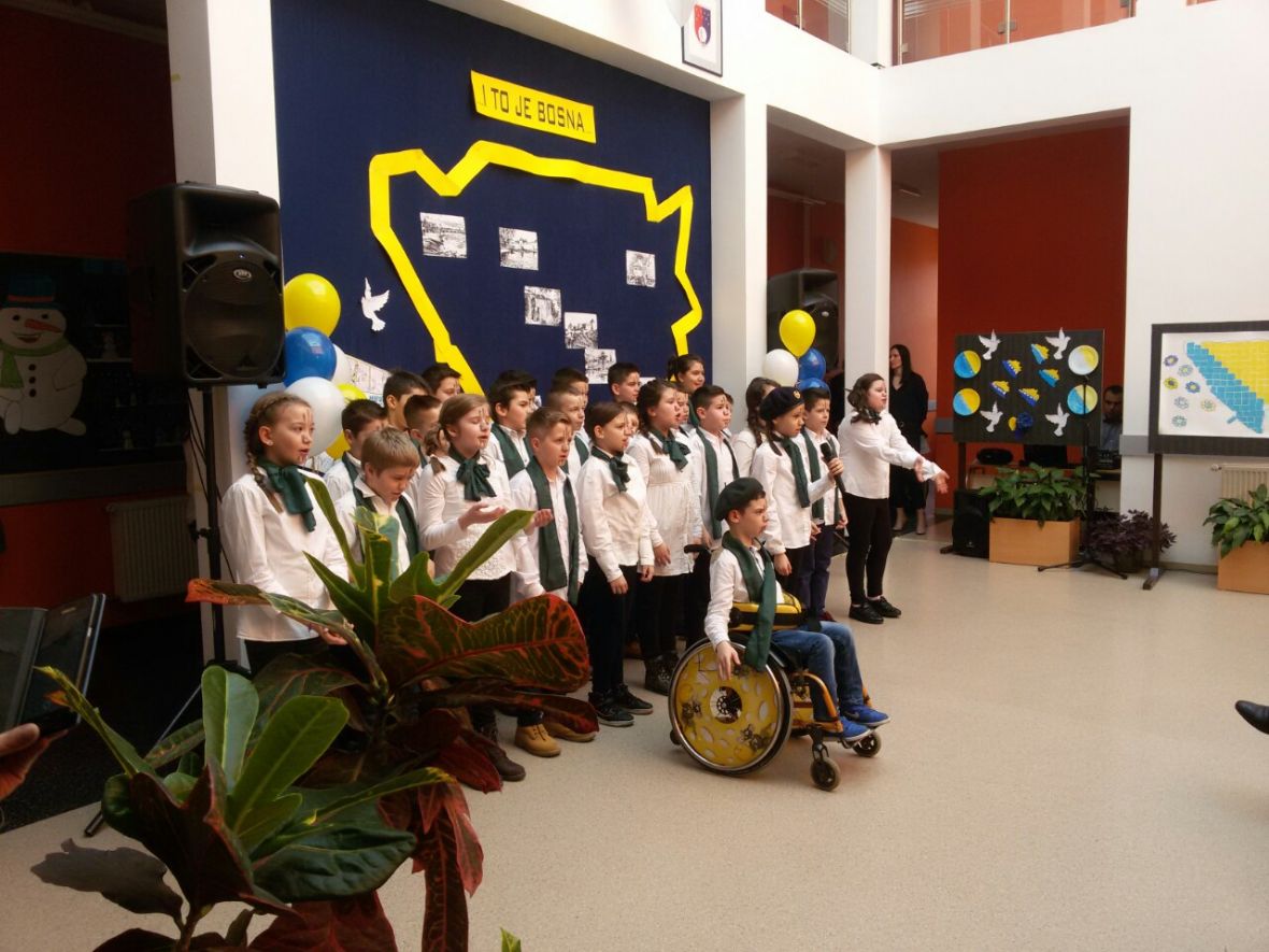 Sedrenik /Priredba u OŠ Mula Mustafa Bašeskija povodom Dana ...