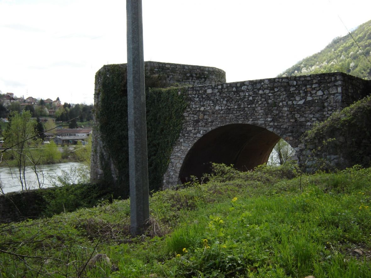 Zvornik /Legenda kaže: Jednu od najvećih srednjovjekovnih utvrda u BiH ...