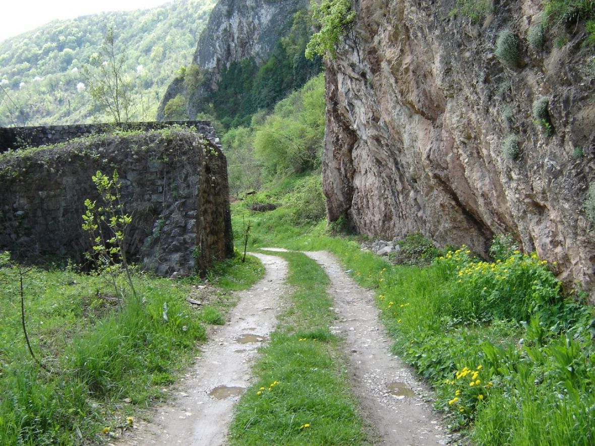 Zvornik /Legenda kaže: Jednu od najvećih srednjovjekovnih utvrda u BiH ...