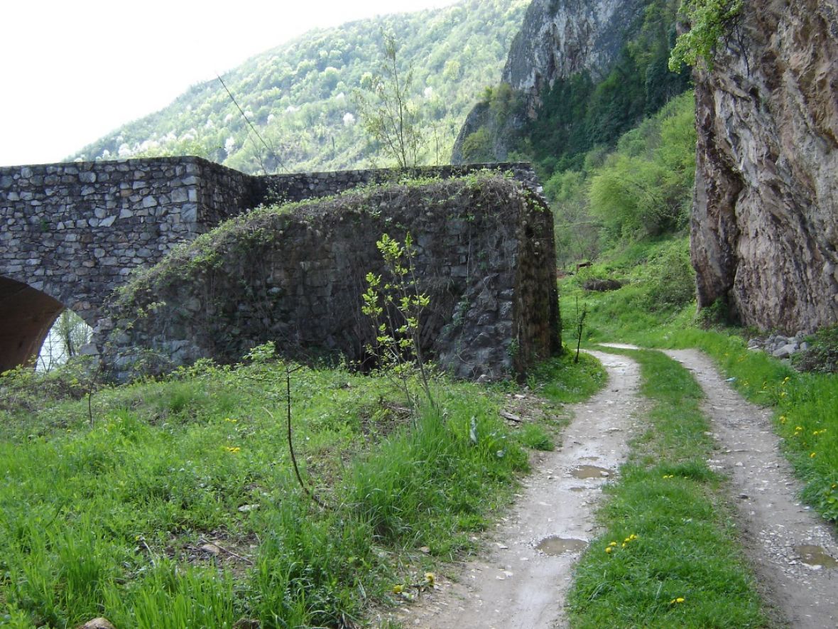 Zvornik /Legenda kaže: Jednu od najvećih srednjovjekovnih utvrda u BiH ...