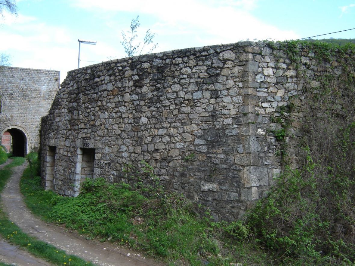 Zvornik /Legenda kaže: Jednu od najvećih srednjovjekovnih utvrda u BiH ...