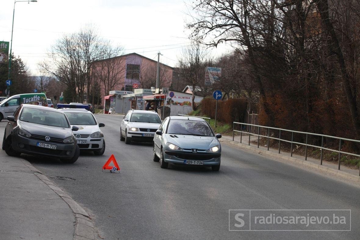 Boljakov Potok /U pucnjavi na ulicama Sarajeva ranjena jedna ženska ...