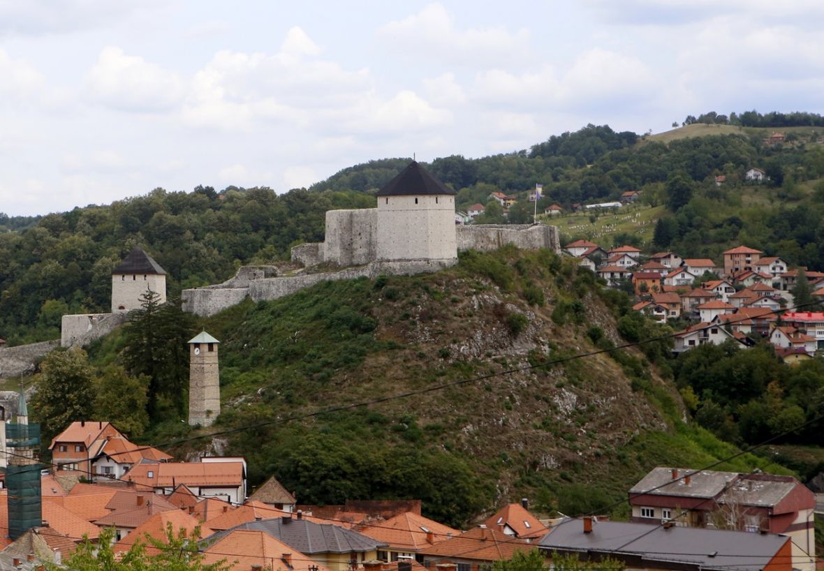 Mohačka /U Tešnju se već 5 stoljeća čuva zastava iz jedne od najvećih ...