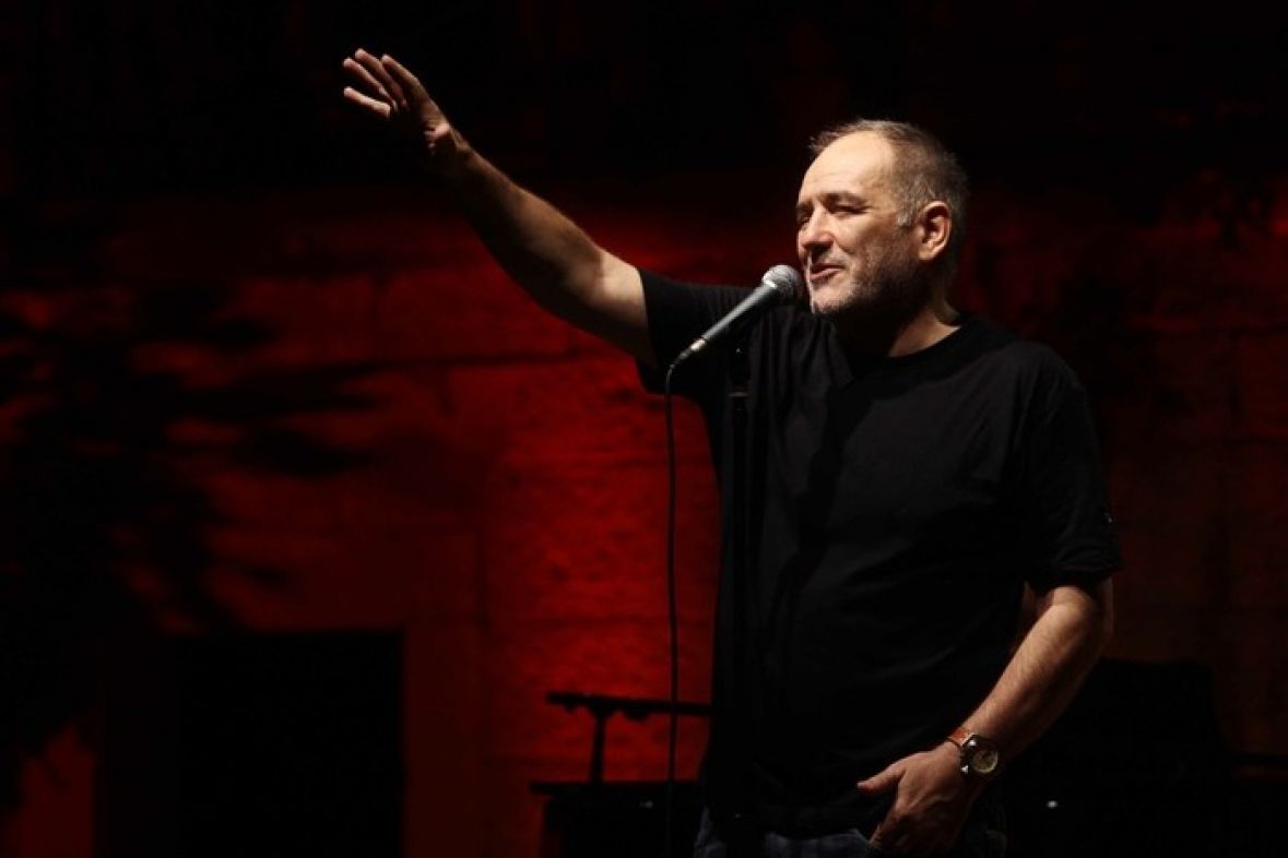 Zimske note i ljubav prema majci /Đorđe Balašević objavio novu pjesmu ...