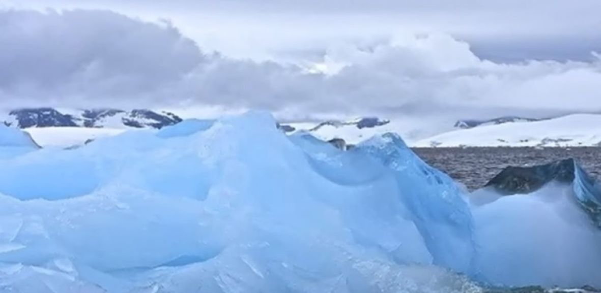 Naučnici otkrili /Južni pol: Ogromni ledenjak, veličine Francuske ...