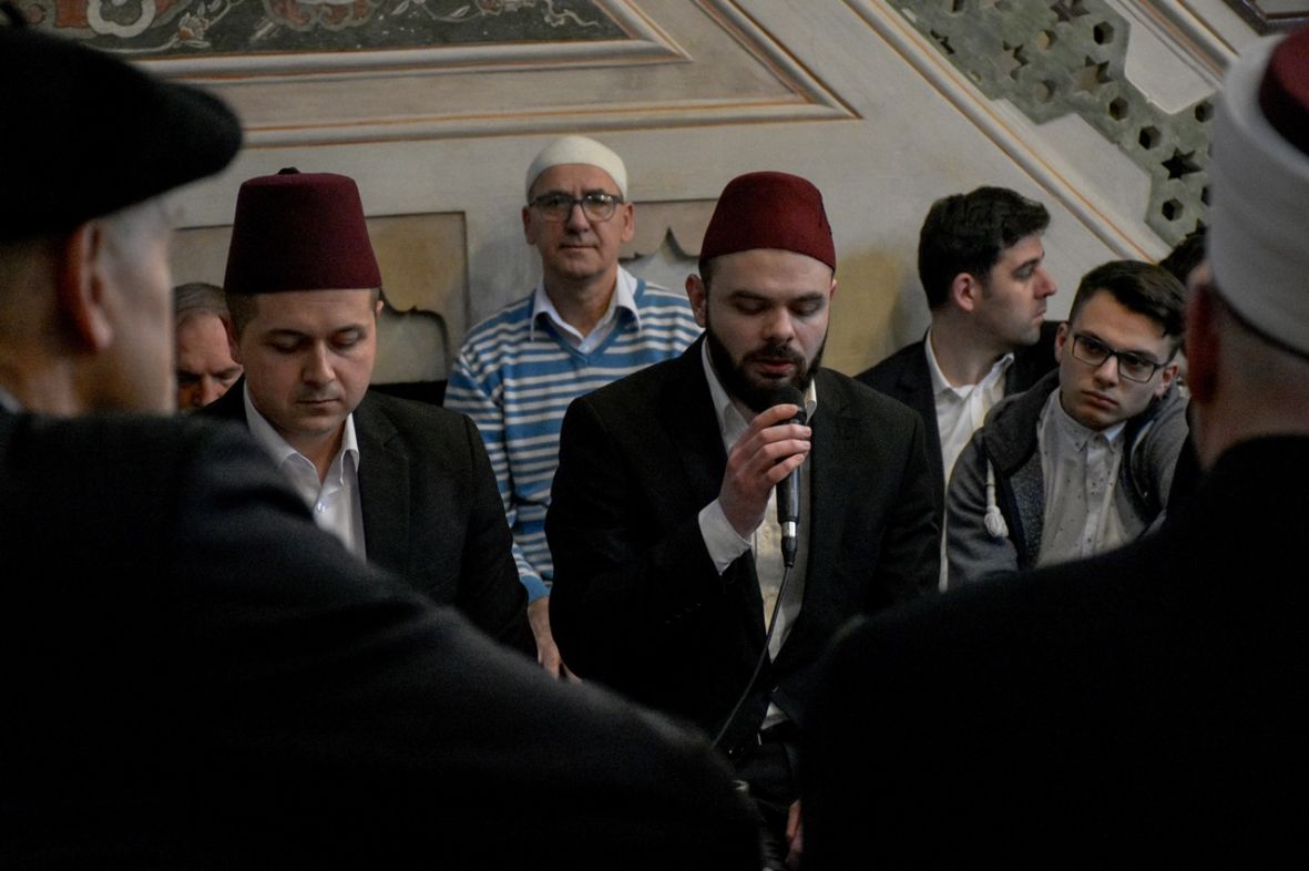 Noć želja /U Sarajevu proučen mevlud: Muslimani obilježili prvu u nizu ...
