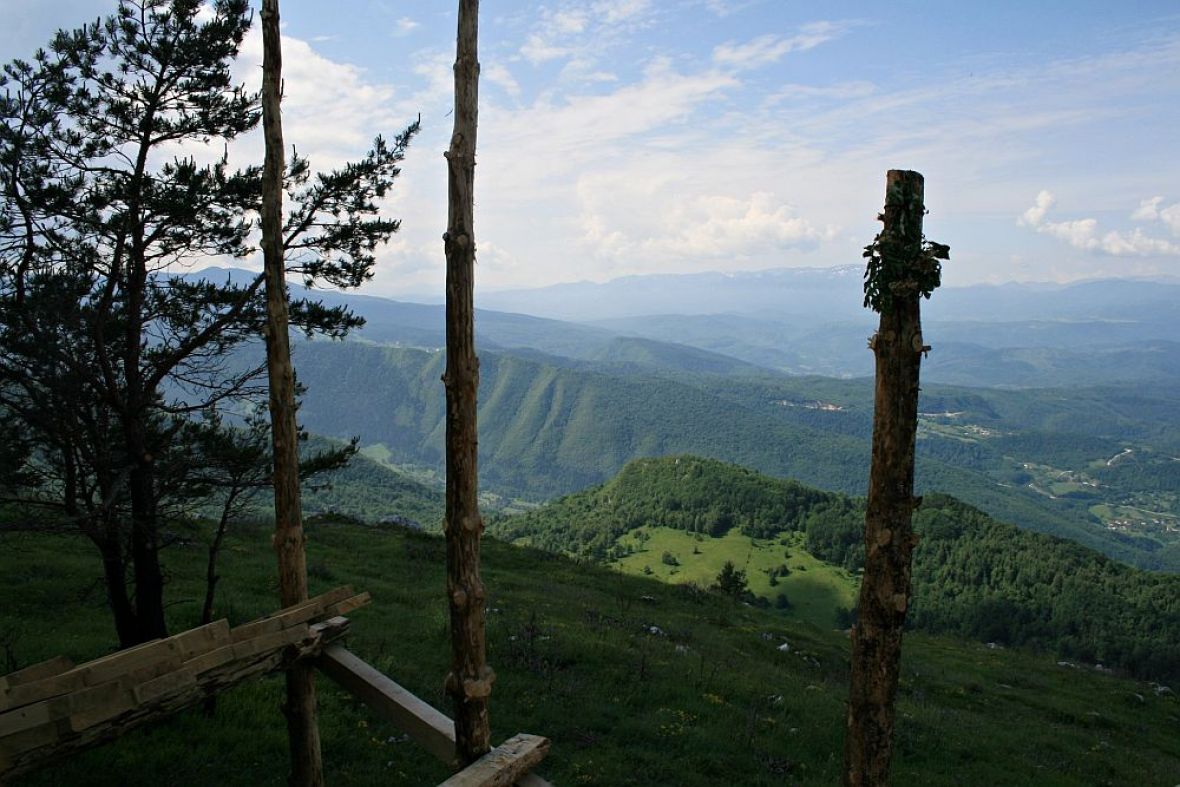 Divota iznad Sarajeva /Planinarski dom Jure Franko na Trebeviću dobio ...