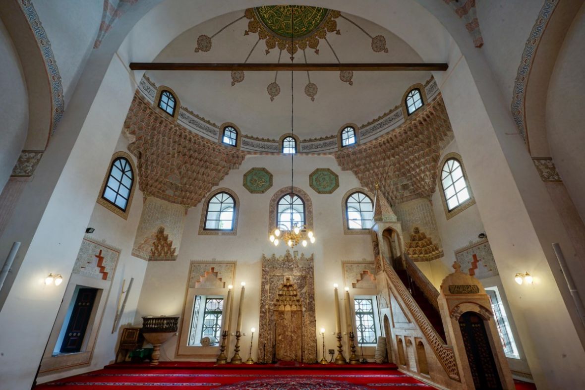 Gazi Husrev-begova džamija: Sarajevska ljepotica koja 500 godina prkosi ...