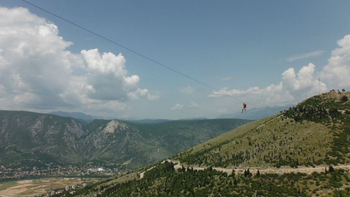 560 metara zabave /Mostar dobiva zip-line: Adrenalinska atrakcija čeka ...