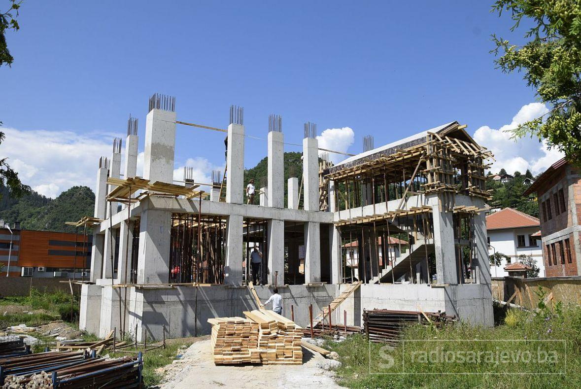 Grad budućnosti /Olovo dobiva centralnu gradsku džamiju, trebao bi je ...