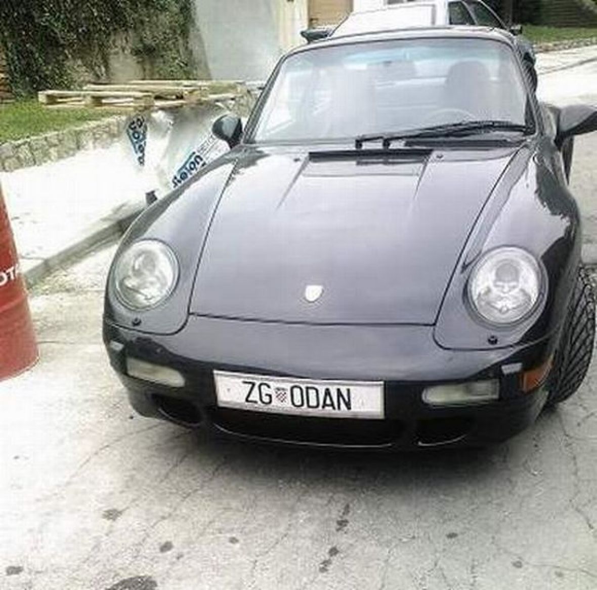 Zanimljivo /Posebne tablice: U BiH preko štele, Hrvati plaćaju 400, a ...