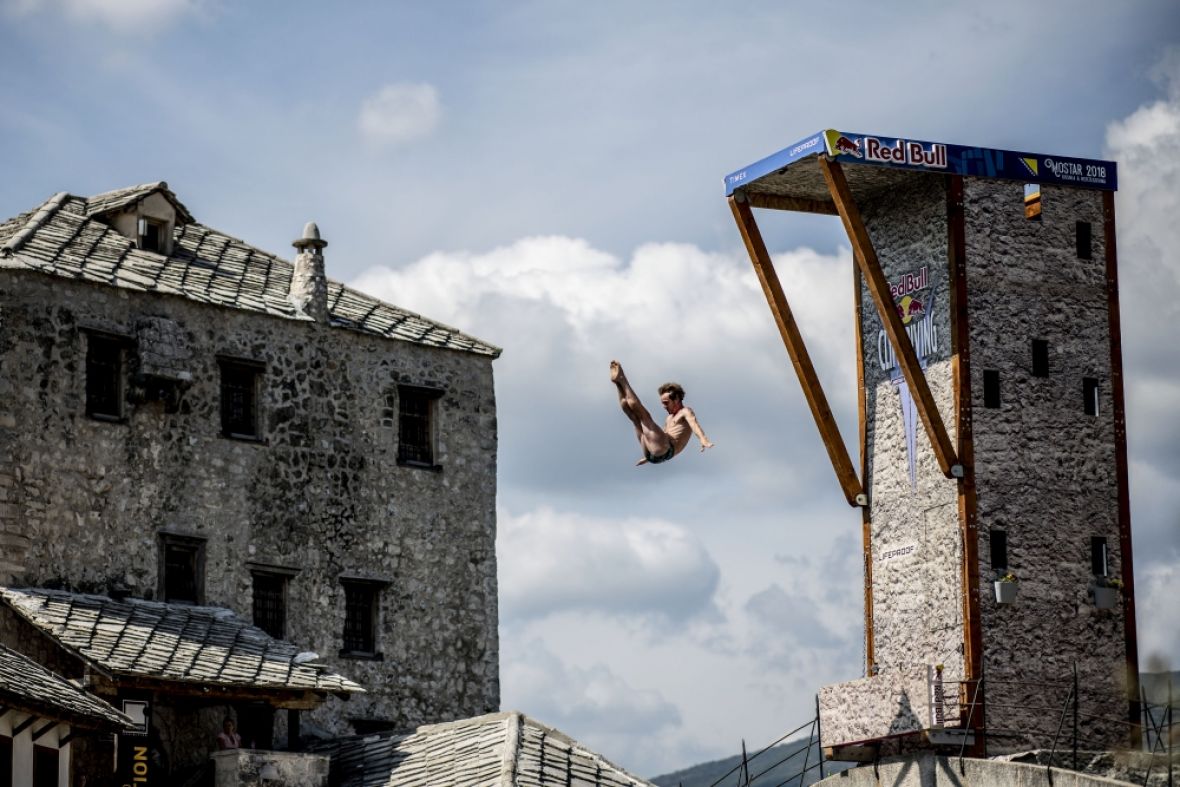 Mostar /Red bull cliff diving: Dvoje Meksikanaca vode nakon prvog dana ...
