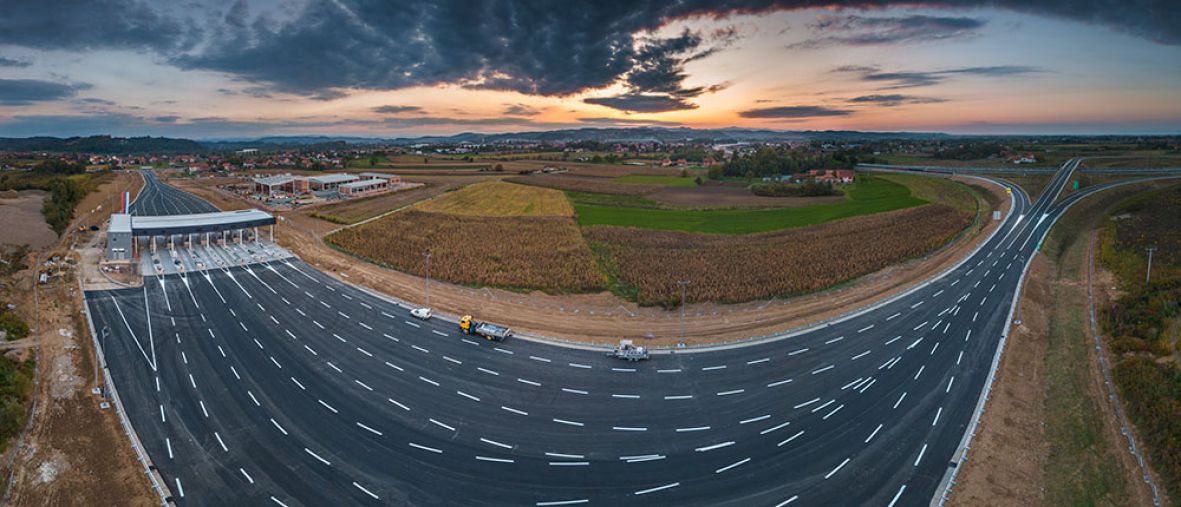 Projekti /Autoput Banja Luka - Doboj u 13 fotografija / Radio Sarajevo