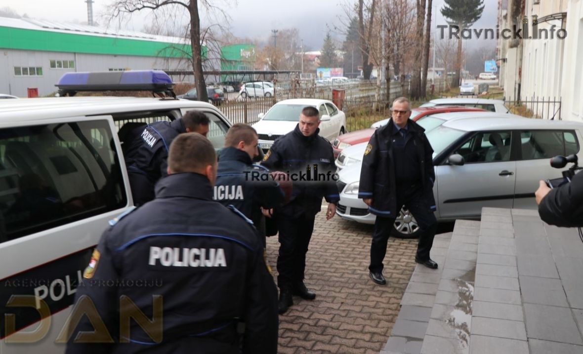 BiH /Sud u Novom Travniku odredio pritvor Nerminu Rustempašiću / Radio ...