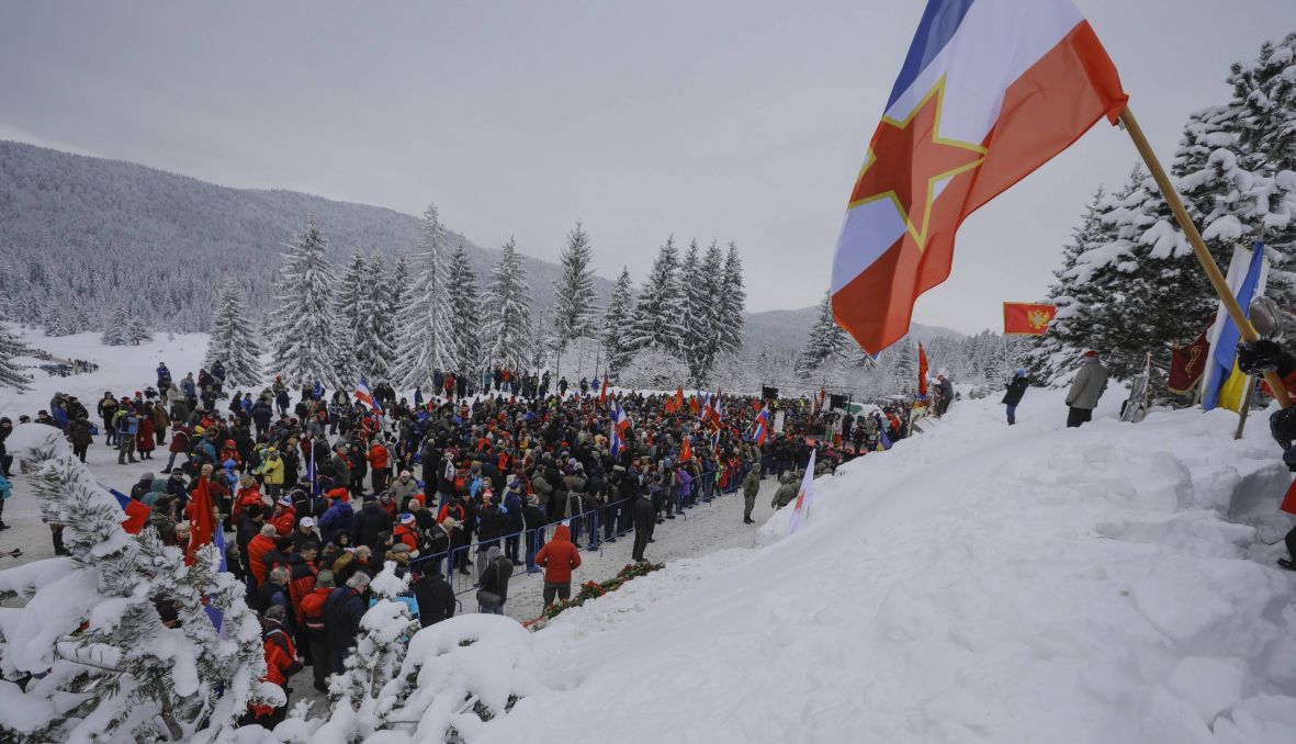BiH /Igmanski marš: Hiljade ljudi na obilježavanju važne godišnjice ...