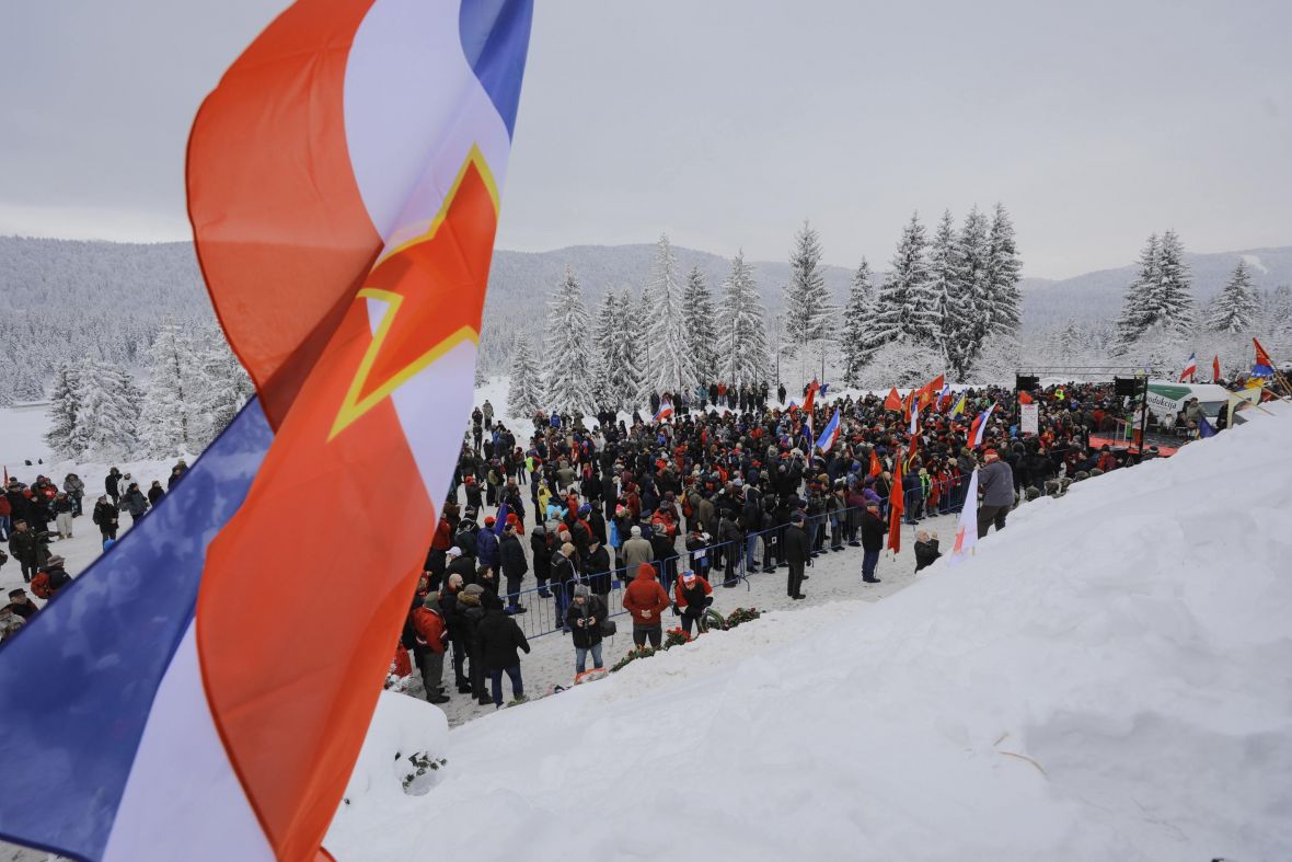 BiH /Igmanski marš: Hiljade ljudi na obilježavanju važne godišnjice ...
