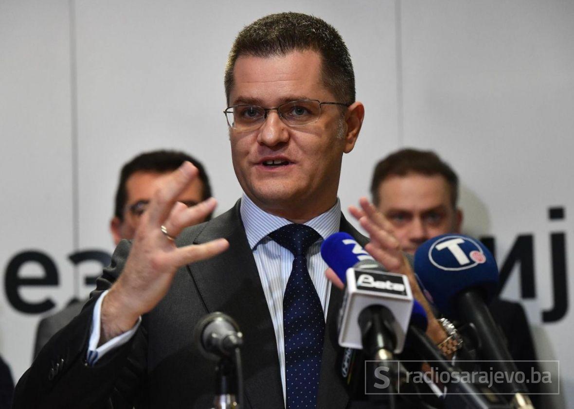 Srbija /Govor Vuka Jeremića o kojem se priča: Vučić će pasti prije ...