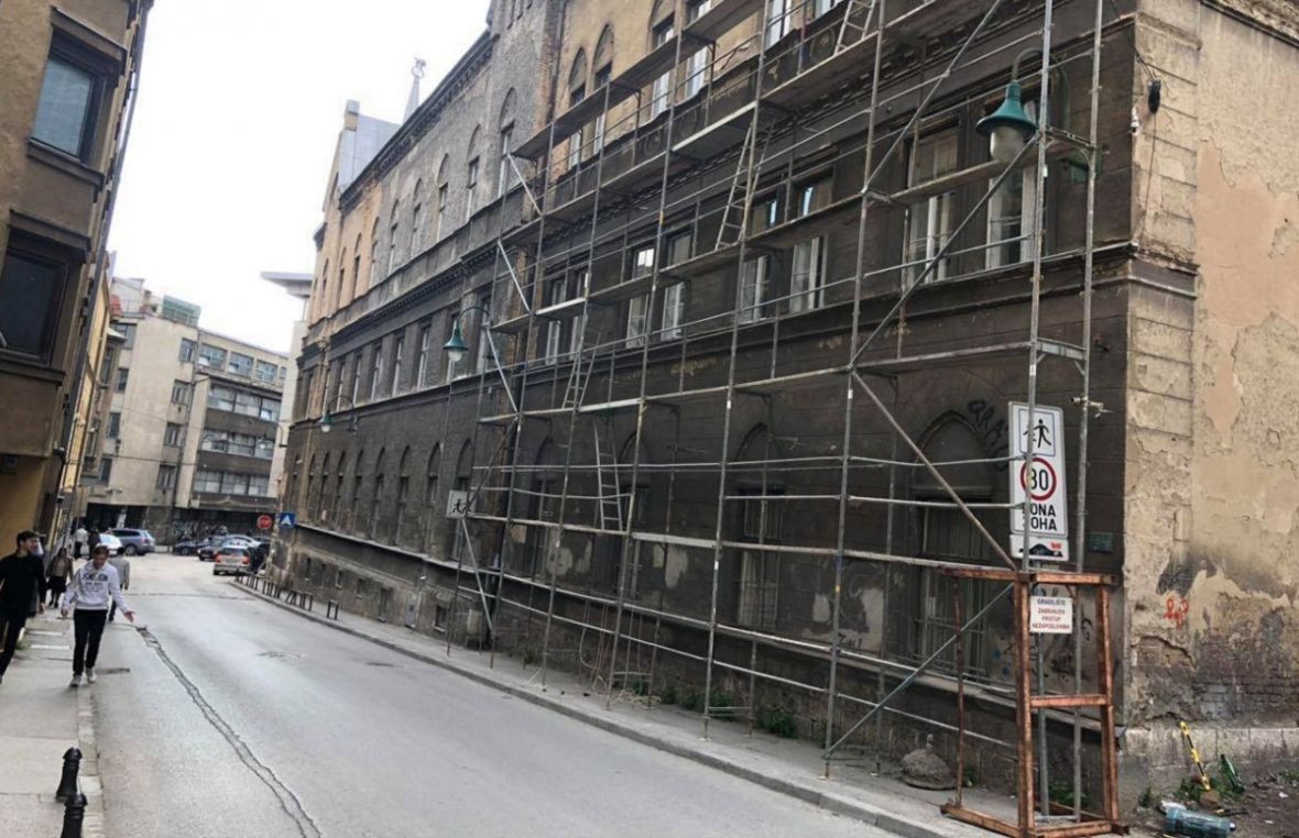Nacionalni spomenik /Počela obnova fasade zgrade Muzičke škole u ...