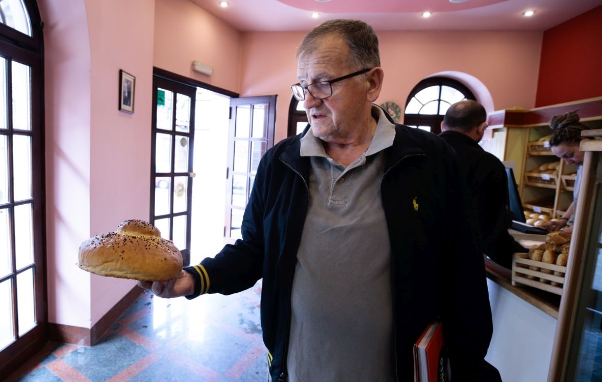 BiH /Običaji i tradicija: Jedinstveno pecivo paklama, kao dio bajramske ...