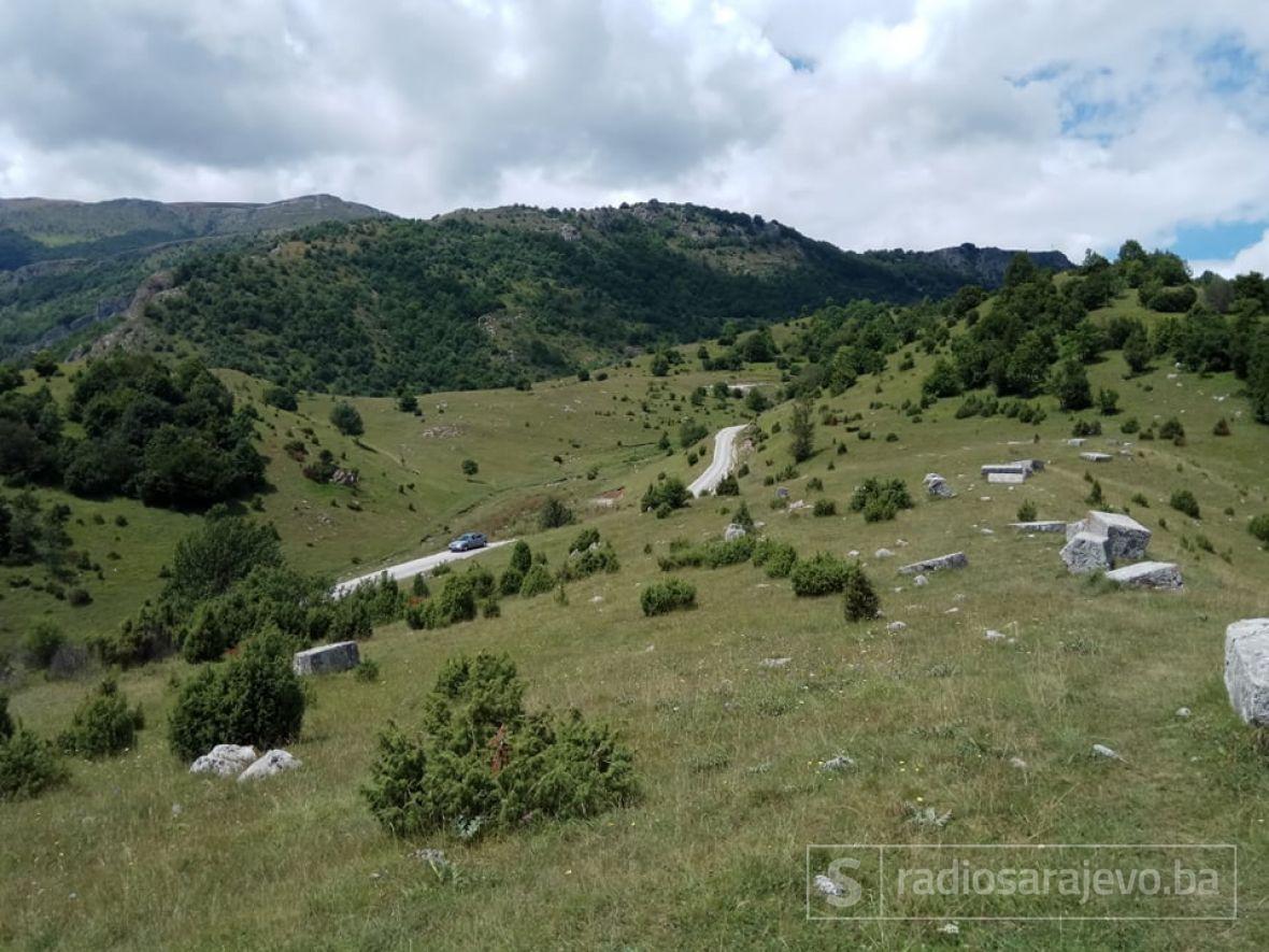 BiH /Umoljani, selo iz legendi: Vječno počivalište naših predaka i ...