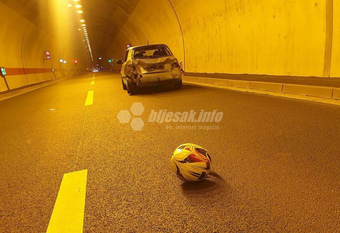 ! /Četiri osobe povrijeđene u teškoj saobraćajnoj nesreći u tunelu kod Sarajeva / Radio Sarajevo