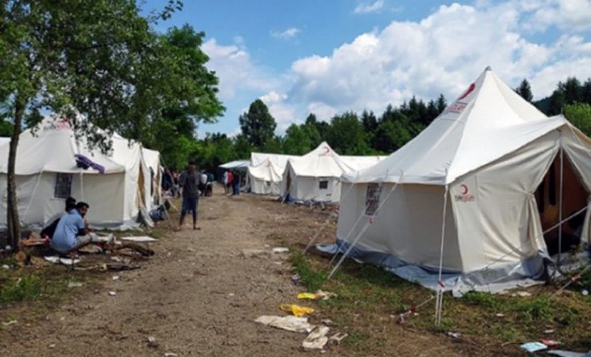 USK /Migrant izboden na smrt hladnim oružjem u kampu Vučijak kod Bihaća ...