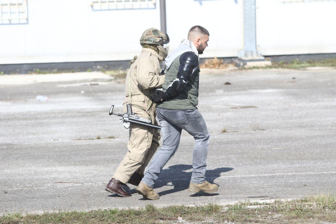 Sarajevo /EUFOR, OS BiH i SIPA: Impresivna vojna vježba održana u kapmu ...