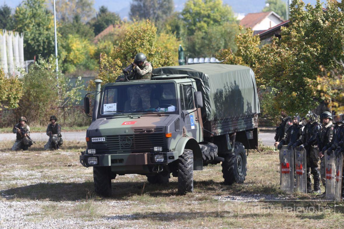 Sarajevo /EUFOR, OS BiH i SIPA: Impresivna vojna vježba održana u kapmu ...