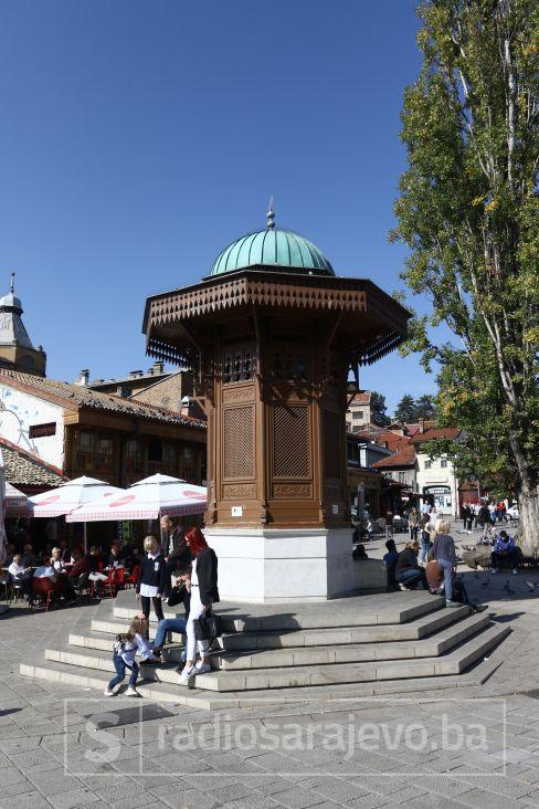 Sarajevo /Sebilj, mjesto gdje se vijekovima napajaju žedni / Radio Sarajevo