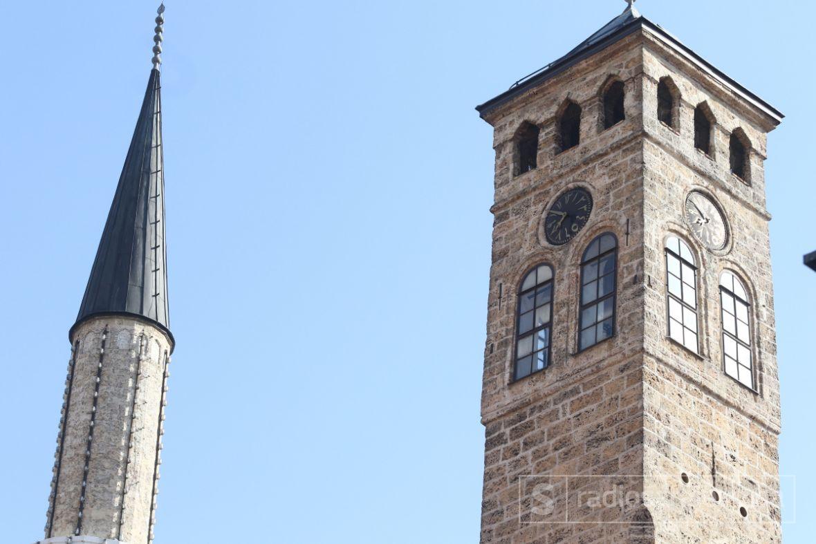 Sarajevo /Kad sat zazvoni na kuli, kraj Begove džamije: Znate li priču ...