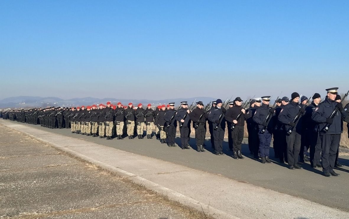 MUP RS priprema se za neustavni "dan RS-a", savjetuju da se ne nose ...