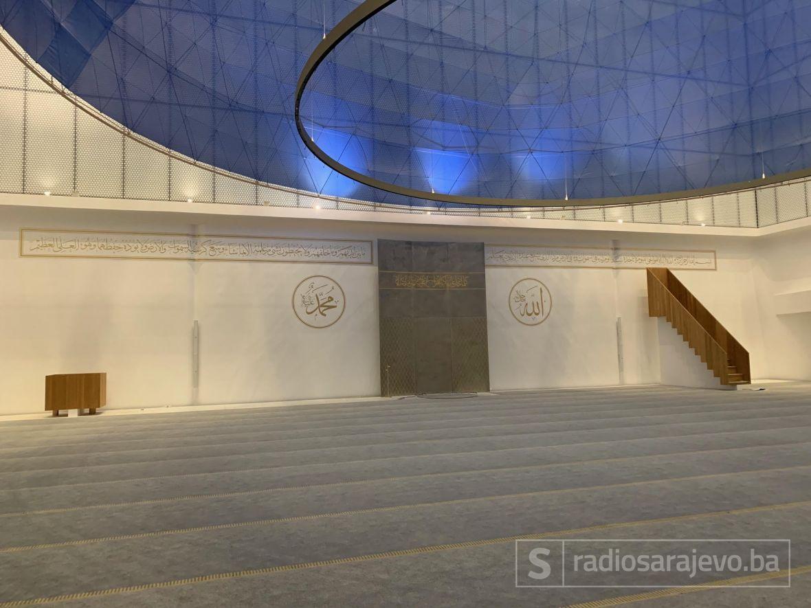 Intervju /Muftija Grabus: Džamija u Ljubljani je biser muslimanske ...
