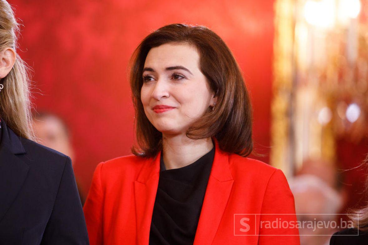 Austrija /Ministrica Alma Zadić objavila da je trudna, uslijedili ...
