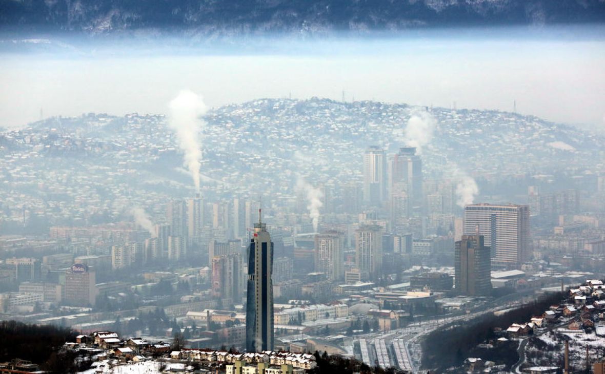 ! /Fotografija zagađenosti zraka u Sarajevu kao ilustracija u uticajnom ...