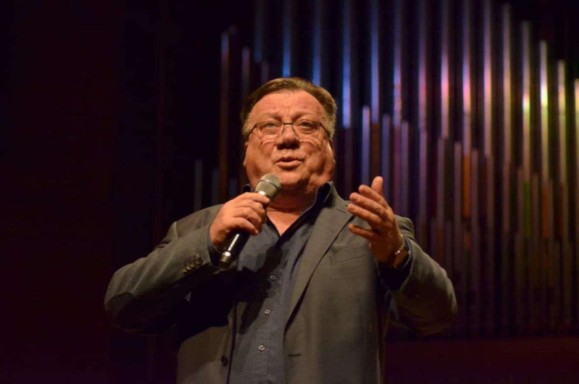 Zvijezde /Halid Bešlić za kraj 2020. godine najavio kada se vraća poslu ...