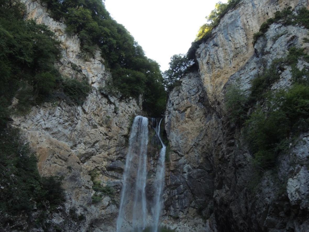 Ljepote BiH /Vodopad Blihe: Prirodni dragulj Sanskog Mosta / Radio Sarajevo