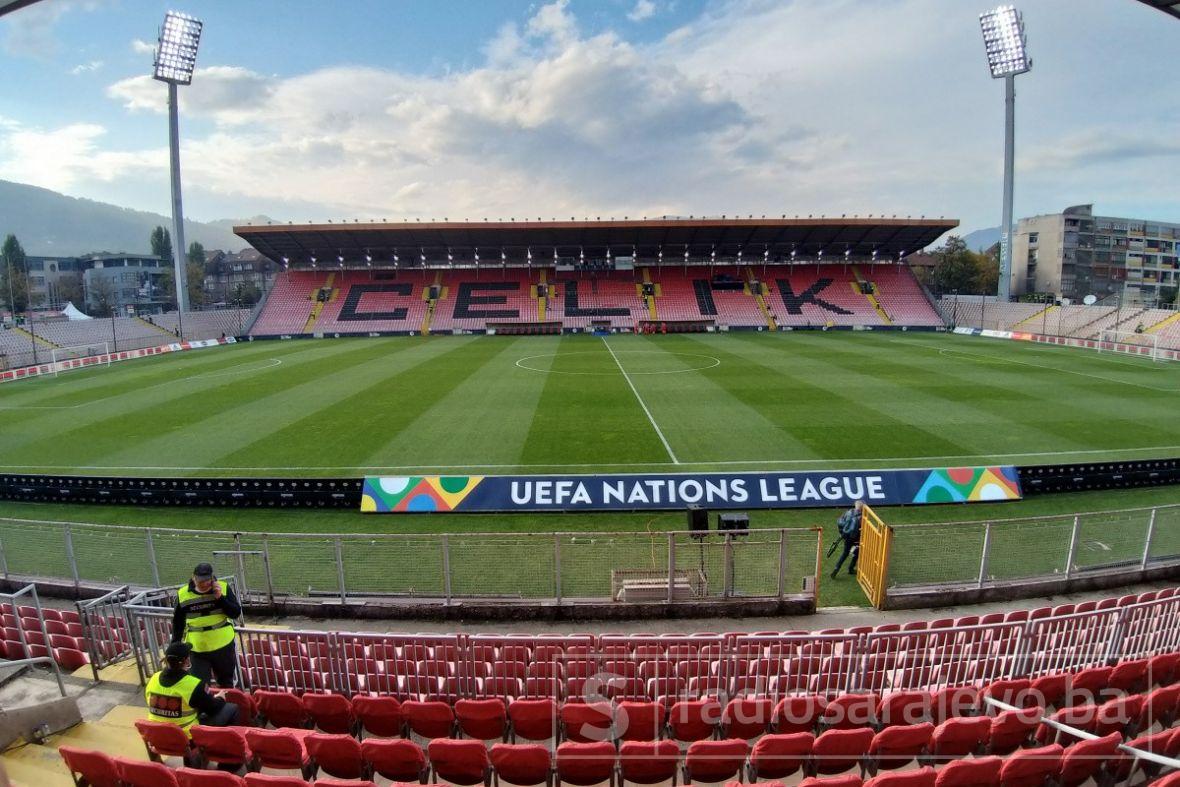 LN /Sve je spremno za utakmicu: Pogledajte kako izgleda teren na ...