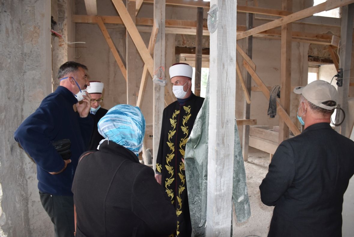 BiH /Obilježena 450. godišnjica izgradnje džamije u Čajniču / Radio ...